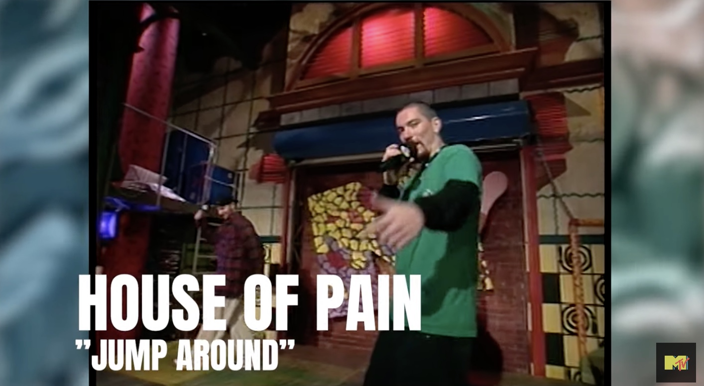 YO! MTV Raps: House of Pain – Jump Around (live) 1993 – Das ...
