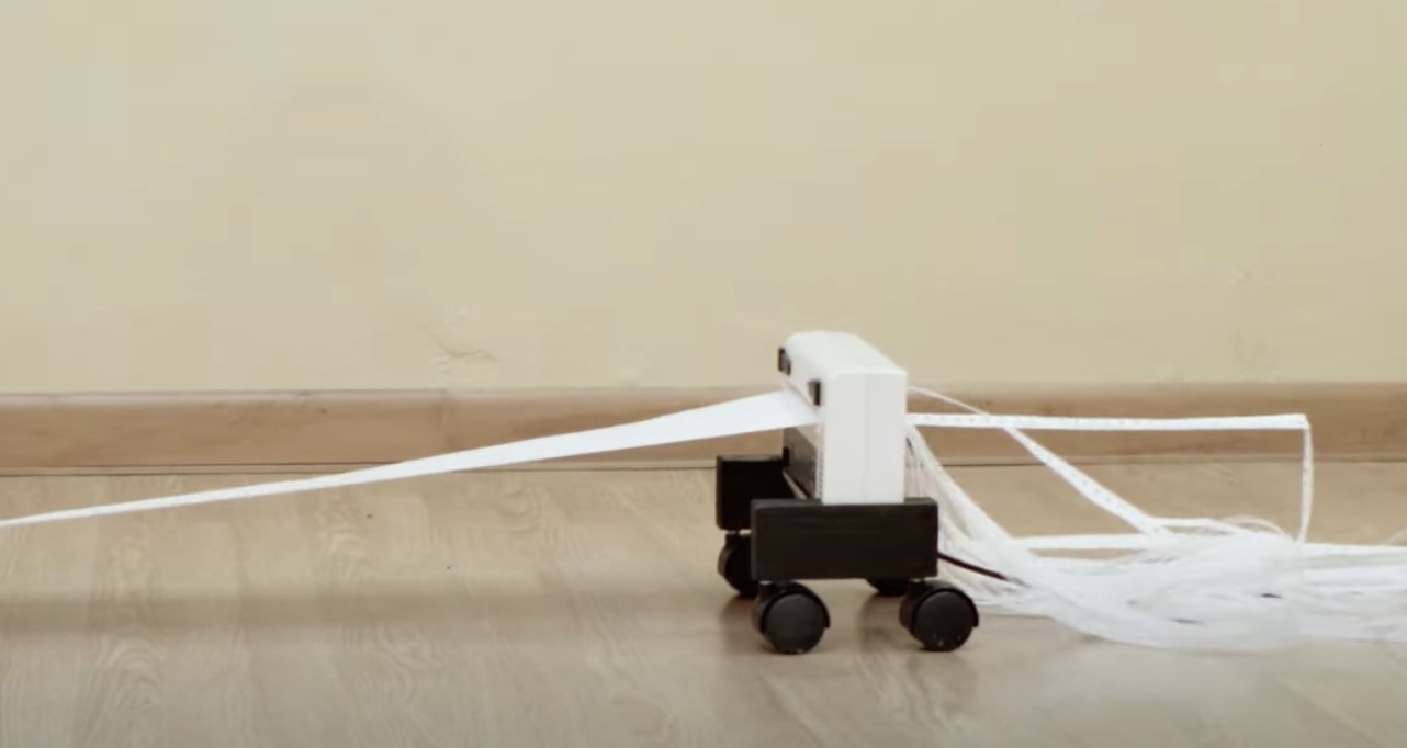Paper Shredder on Wheels – Das Kraftfuttermischwerk