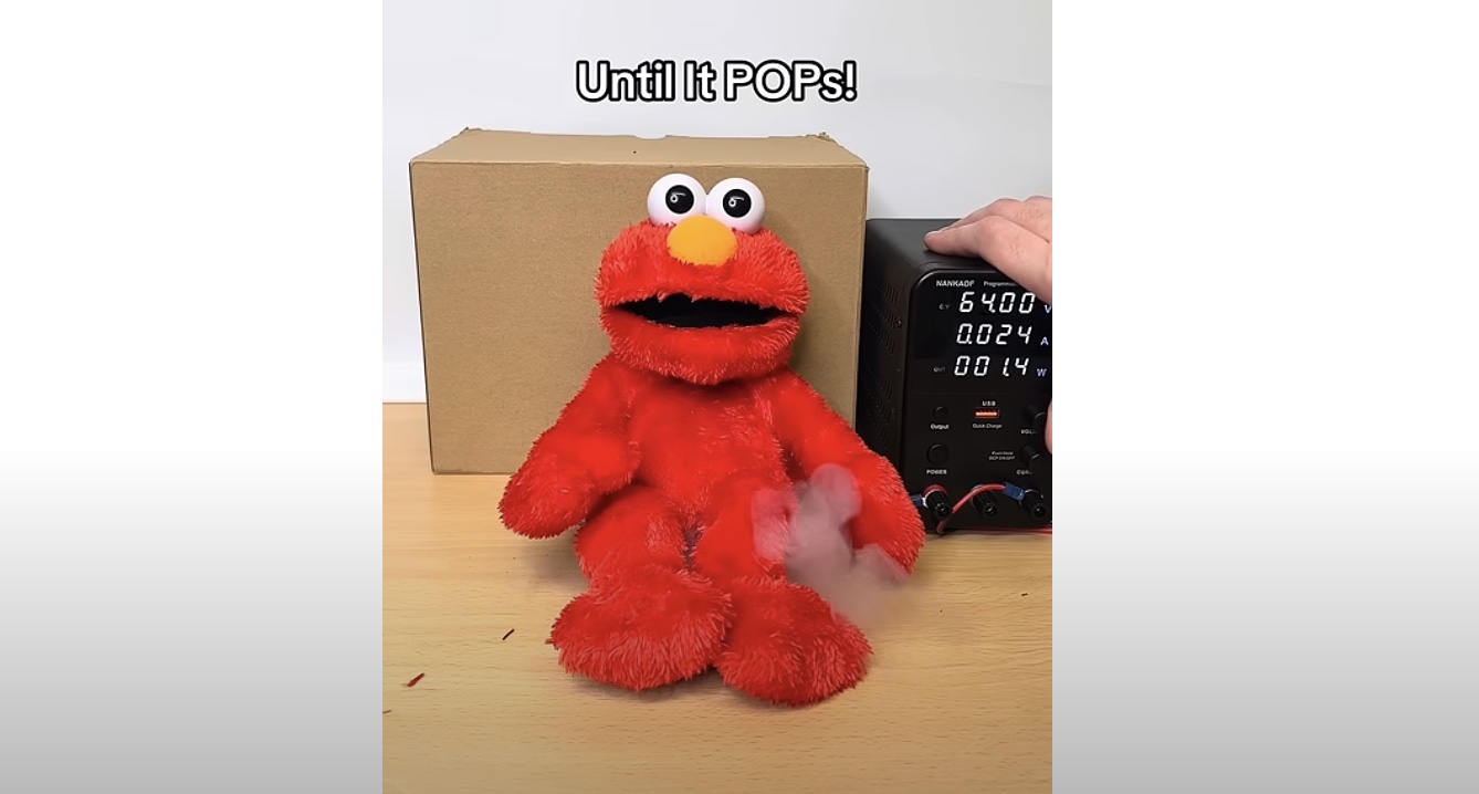 Tickle Me Elmo under High Voltage – Das Kraftfuttermischwerk