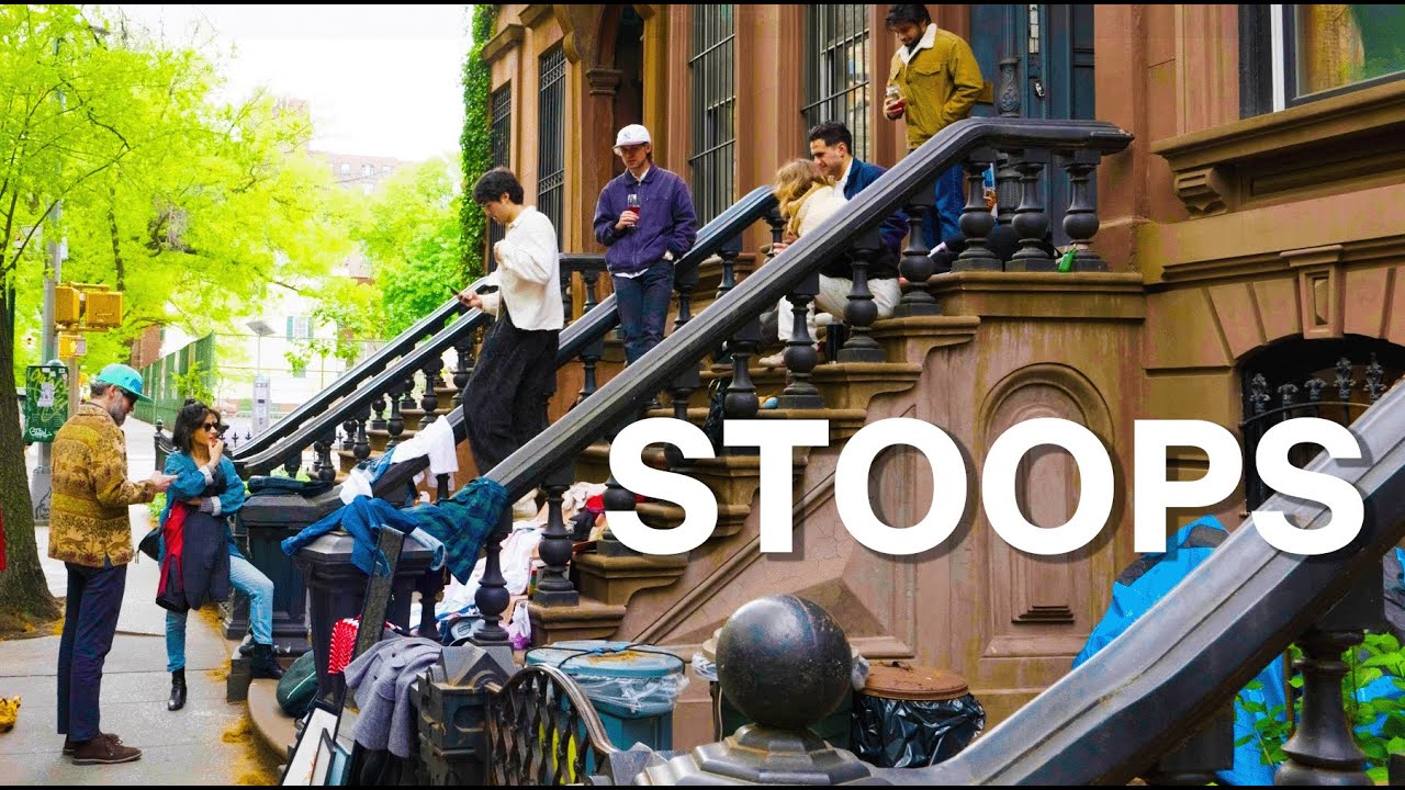 New York’s Stoops, Explained – Das Kraftfuttermischwerk